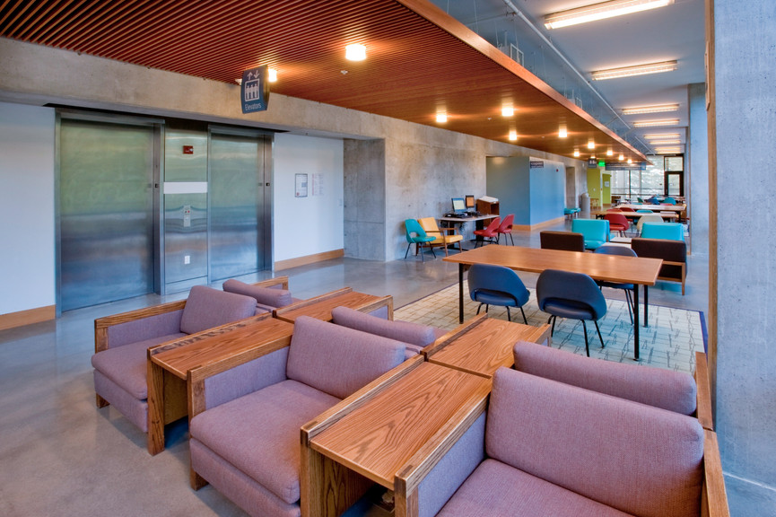 UCSC McHenry Library