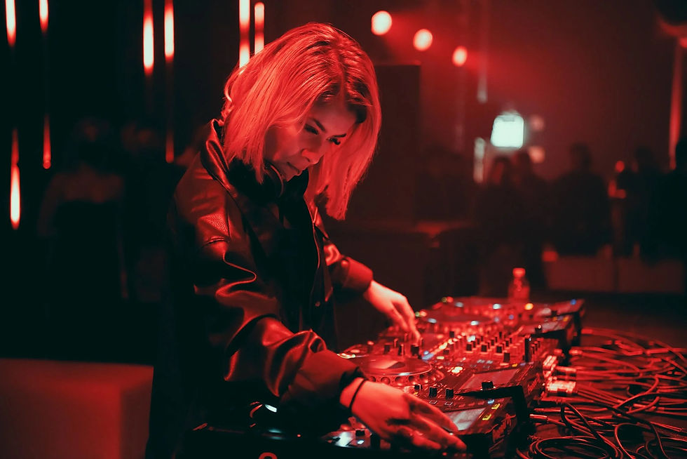 Goth Music Genres Explained: 40 Years of Dark and Brooding Bangers ...