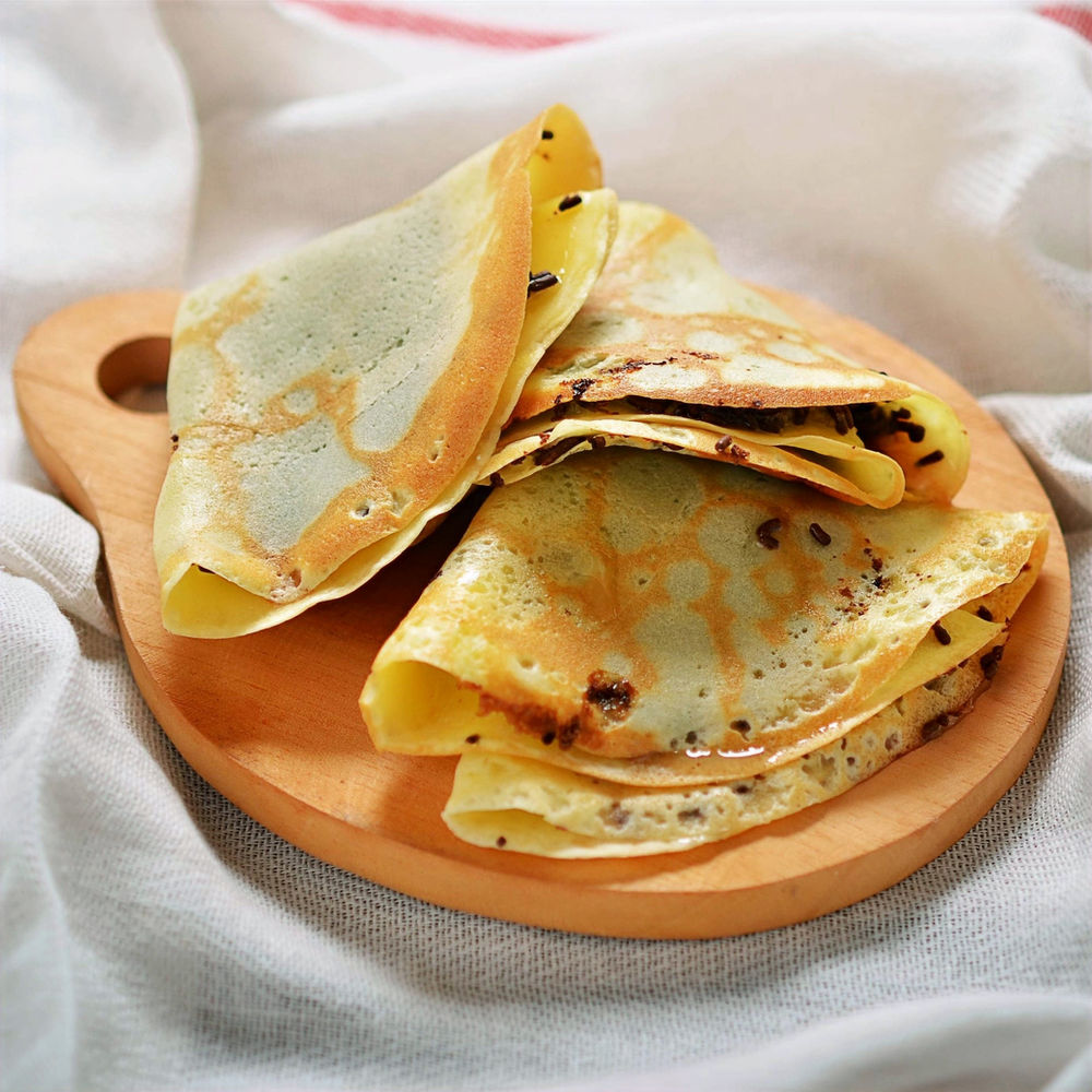 6 Ingredient / 5 Minute Crepes