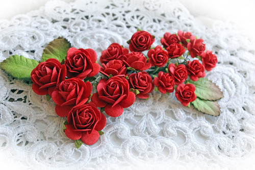 Mini True Red Mulberry Paper Roses & Leaves Set | reneabouquets