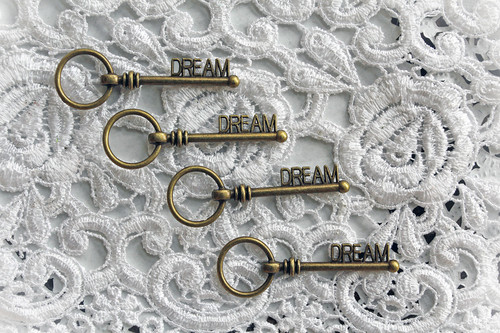 Key Set Of 4-Tarnished Brass Dream Metal Keys | reneabouquets