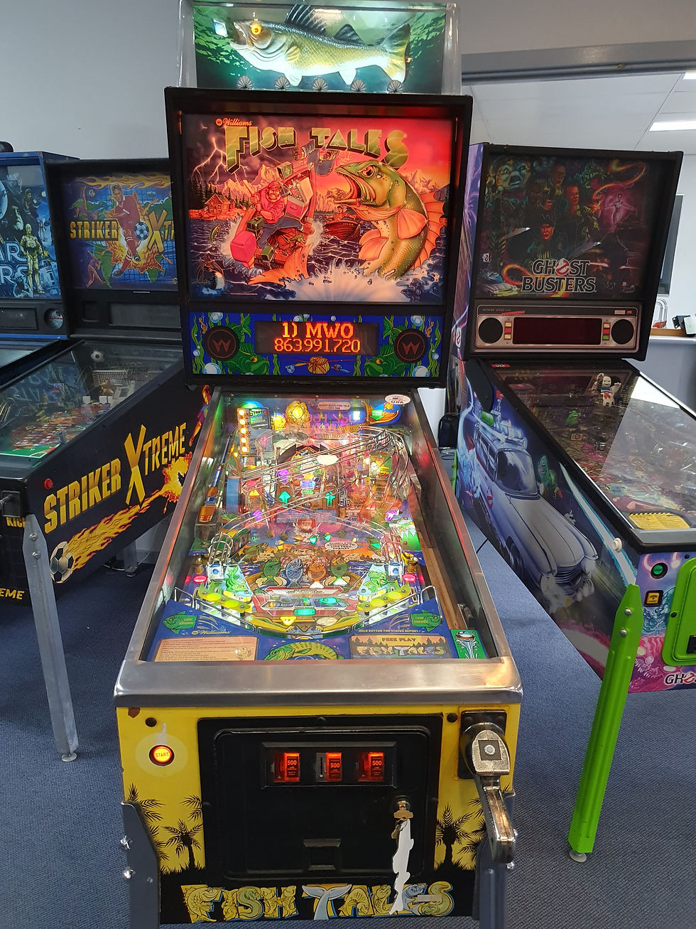 FISH TAILS PINBALL MACHINE | Amusement Worx