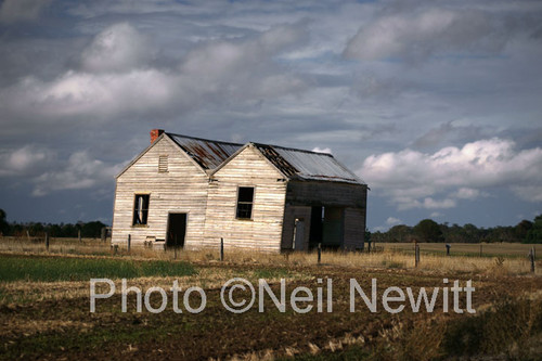 Mechanics' Institute, Ullina | Neil Newitt