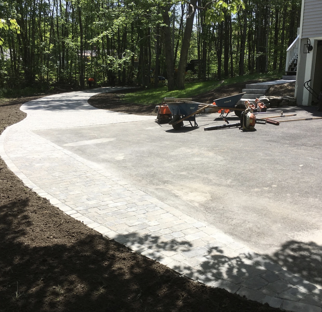 Maine Hardscape Patios and Walkways