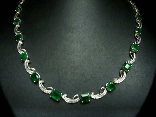 9K WHITE GOLD DIA EMERALD NECKLACE 182/368P | Heng Seng Pawnshop