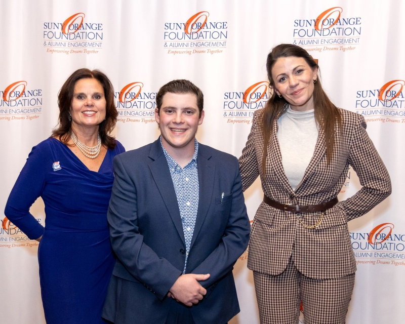 SUNY ORANGE FOUNDATION AWARDS MORE THAN $500,000 IN SCHOLARSHIPS