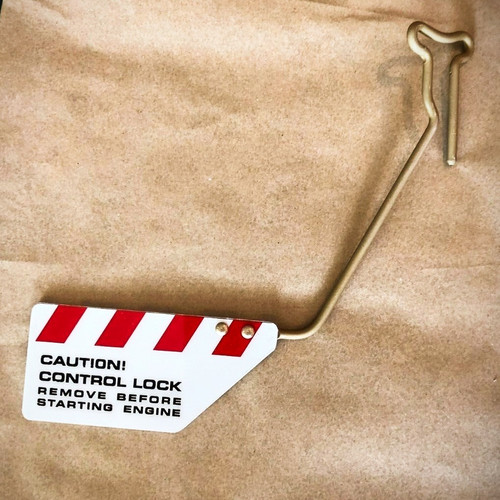 Aircraft Control Lock Skyhawk 172G thru172M | RoyalAirProducts