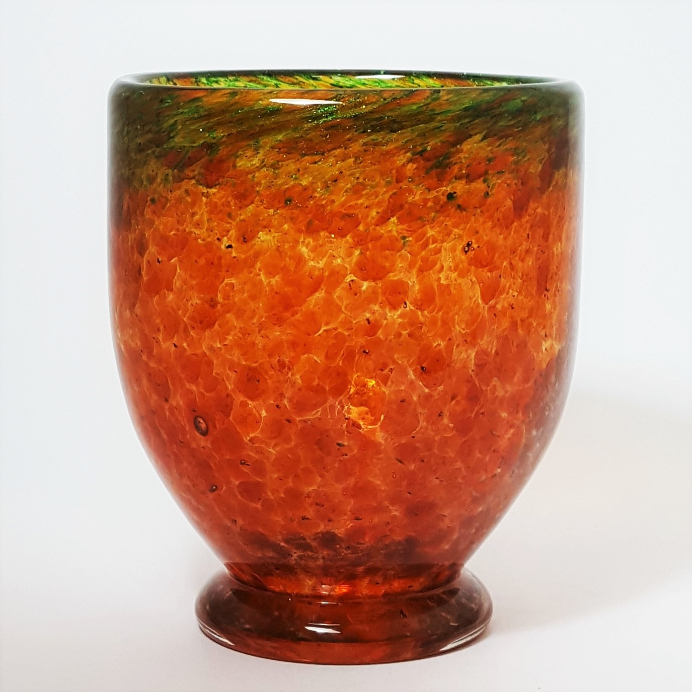 Monart Glass History | Antique Ethos