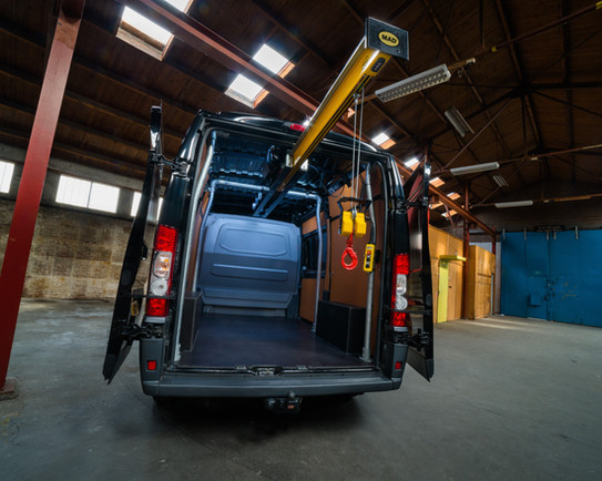 Heavy-Duty EasyLoad Hoist | National Fleet Products