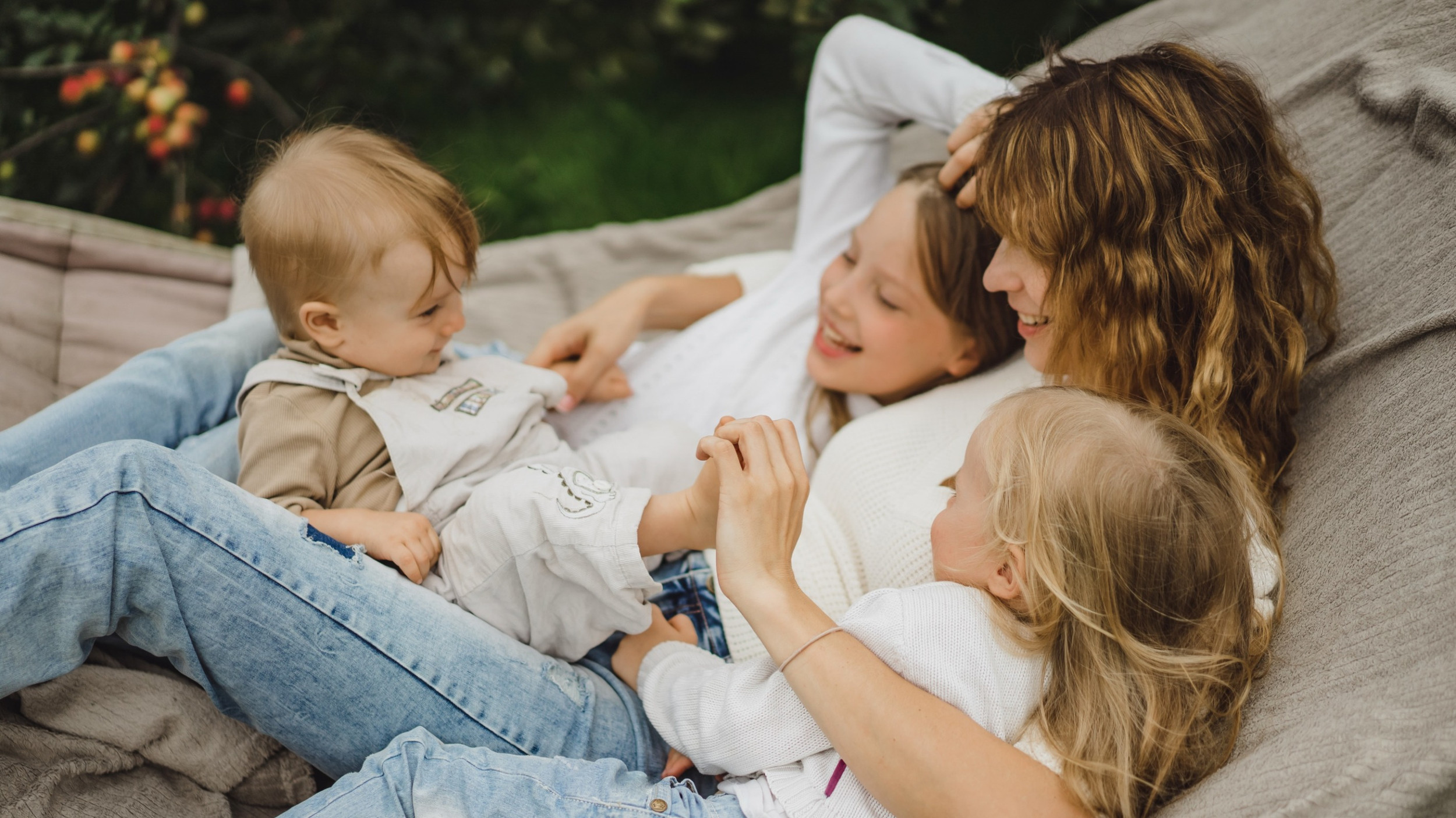 Tack GPS Tracker For Kids & Children