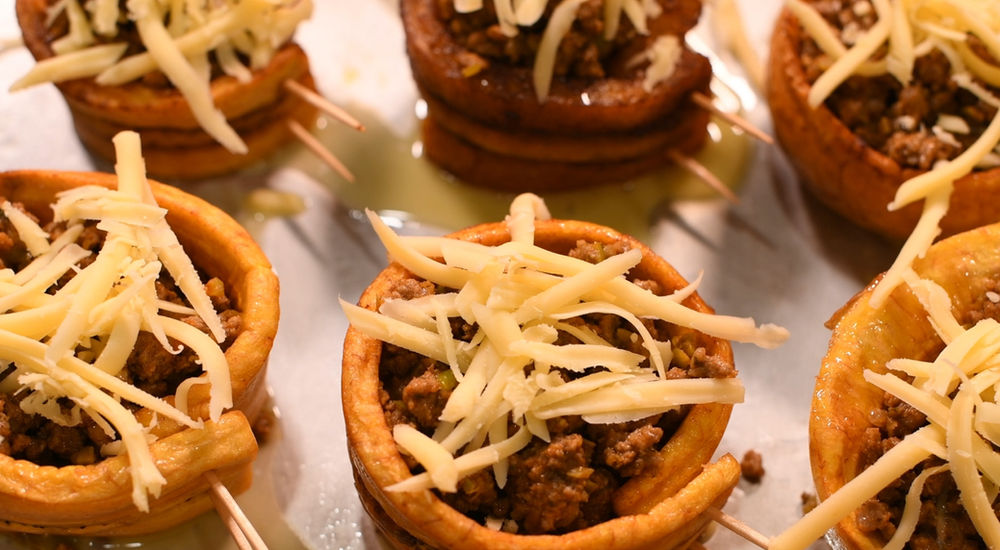 Piononos de Carne - A Puerto Rican Lasagna Roll