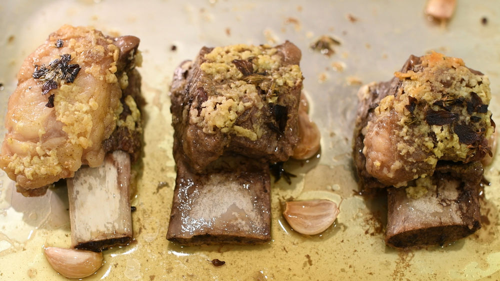 Roasted Garlic Short Ribs