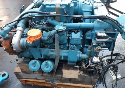 MTU 8V183 marine engines OM442 Mercedes model 442.901 400kW 2100rpm ...