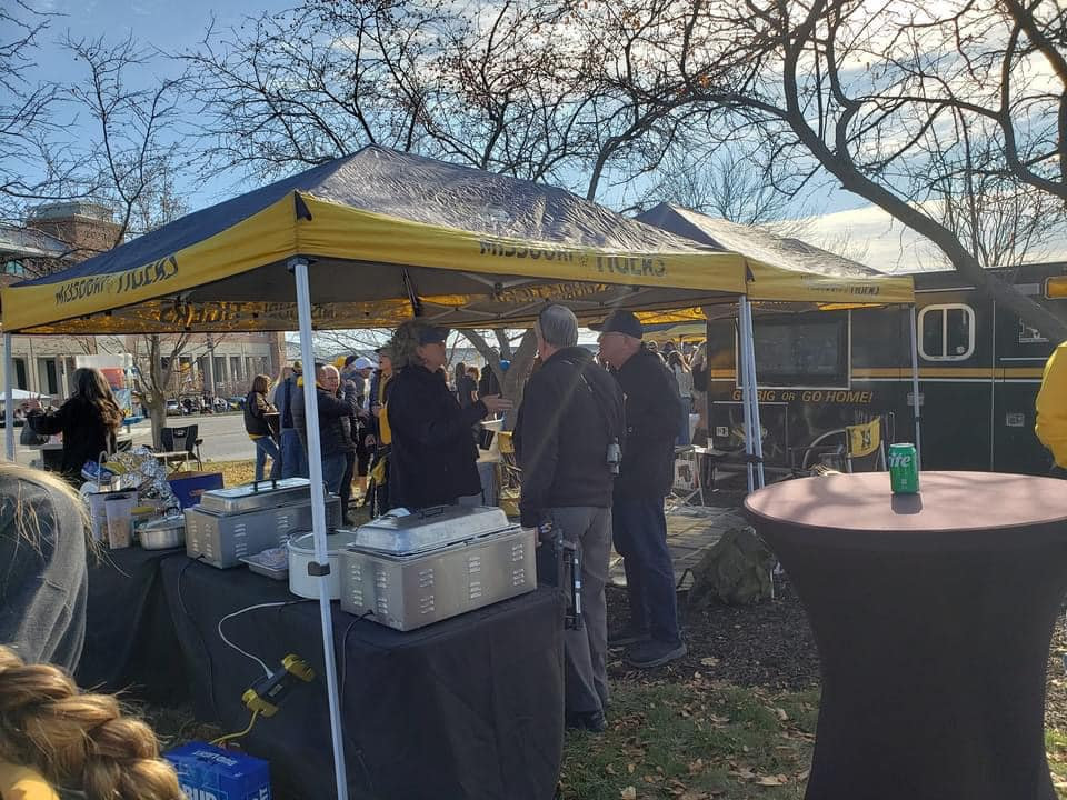 Alabama Crimson Tide @ Mizzou Tigers | Tailgate Connect