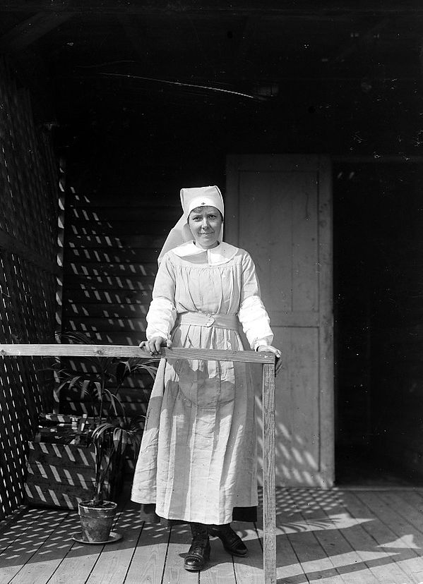 Irene Givenwilson - Red Cross - Women in the war - WWI - Guerre 1914