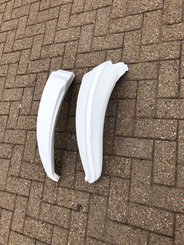 Bedford CF Mk1 early, Front Wing Wheel Arch RH | GenerationGlassfibre