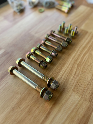 2005+ Tacoma/4runner front long travel replacement bolts | Mysite