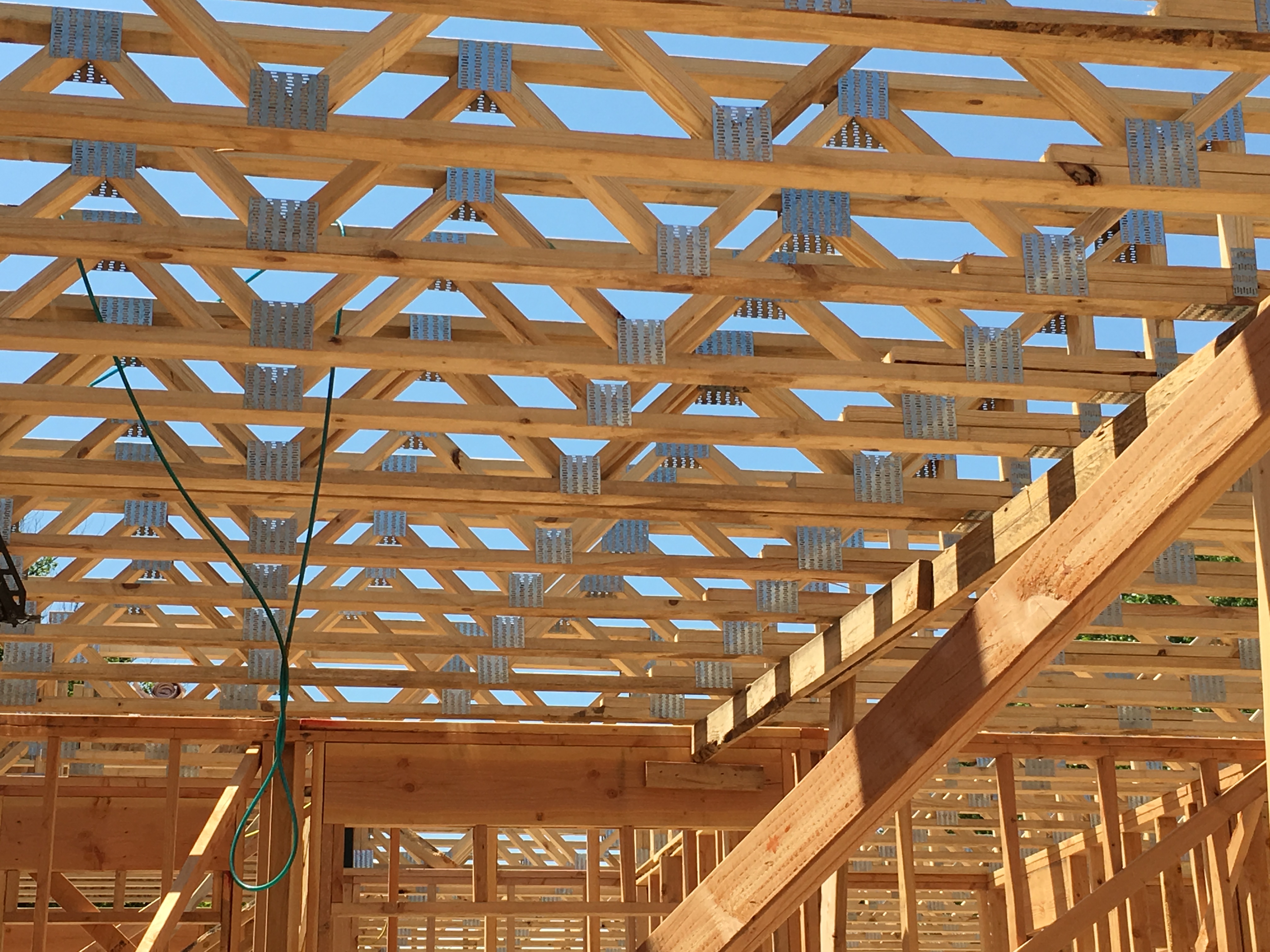Trusses, Roof and Floor Trusses | Tulsa | Quality Line Truss Company