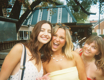 Home | Alpha Phi Unc