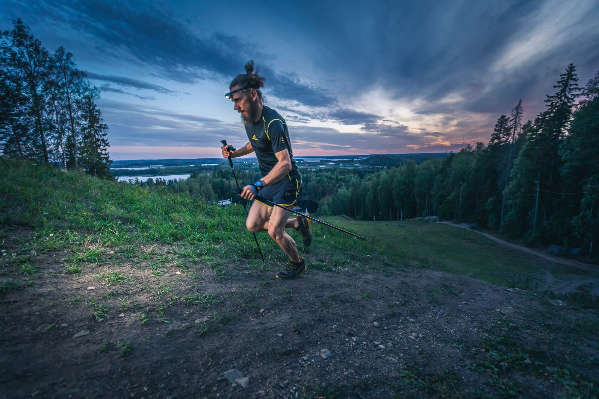 Mustavuori Vertical