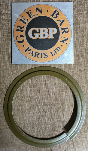 Banjo front axle outer end swivel seal retainer (refurb) | Green Barn Parts