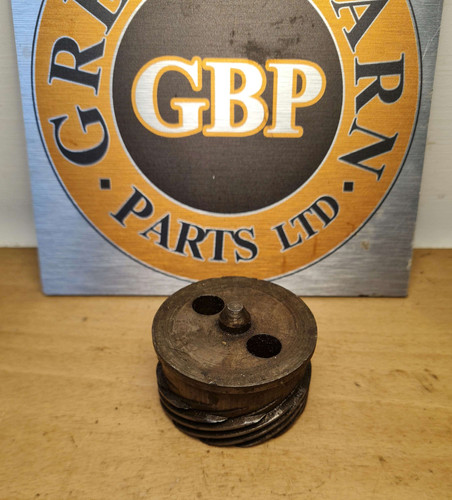 DUKW rev counter drive gear (take-off) | Green Barn Parts