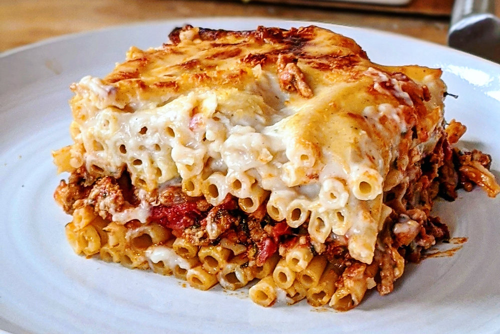 Macarounia dou forno - The Cypriot pasta bake