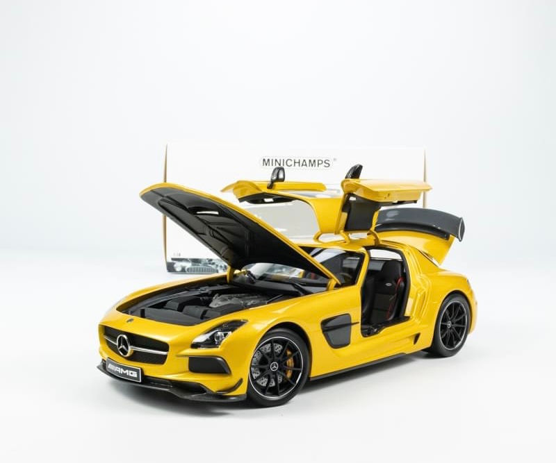 Mercedes-Benz AMG SLS GT Yellow | Sipokaz Mart