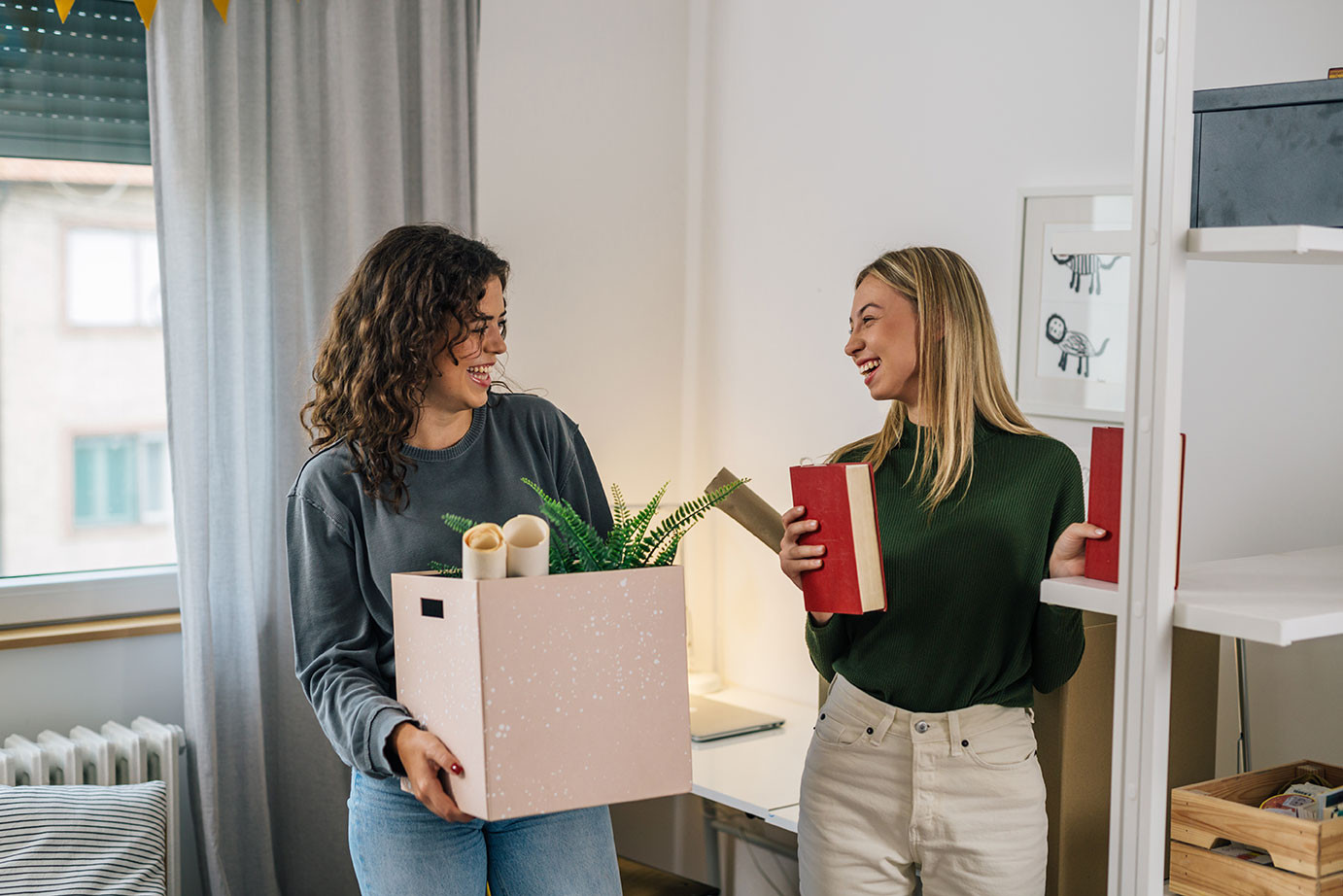 Vertical - Education | INOX SMART