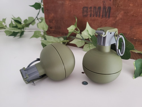 M67 Vietnam Modern Era Frag Grenade - Accurate Size Replica | Smartie