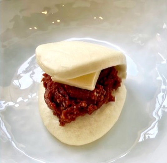 Lotus Bun with Red Bean Paste