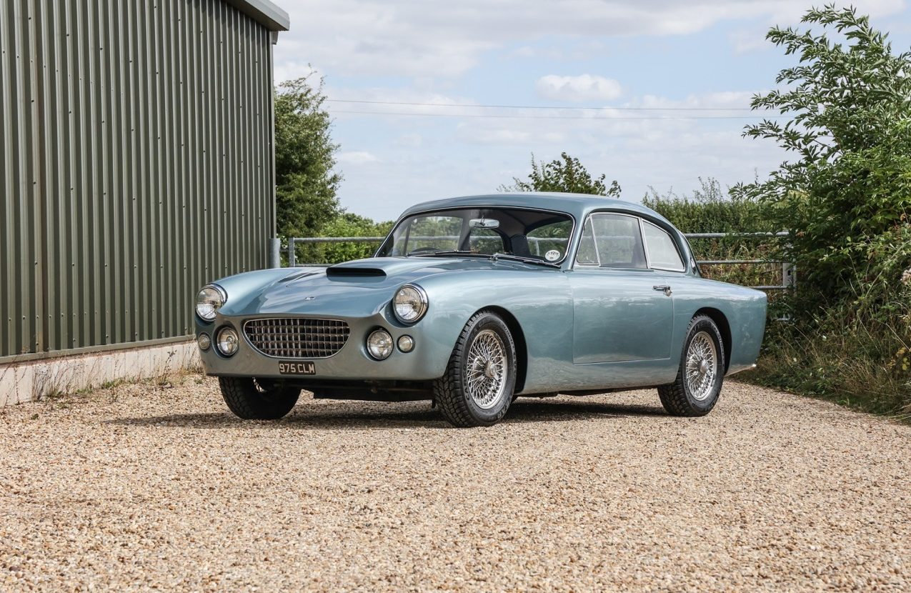 1961 AC Greyhound - Bristol Engine