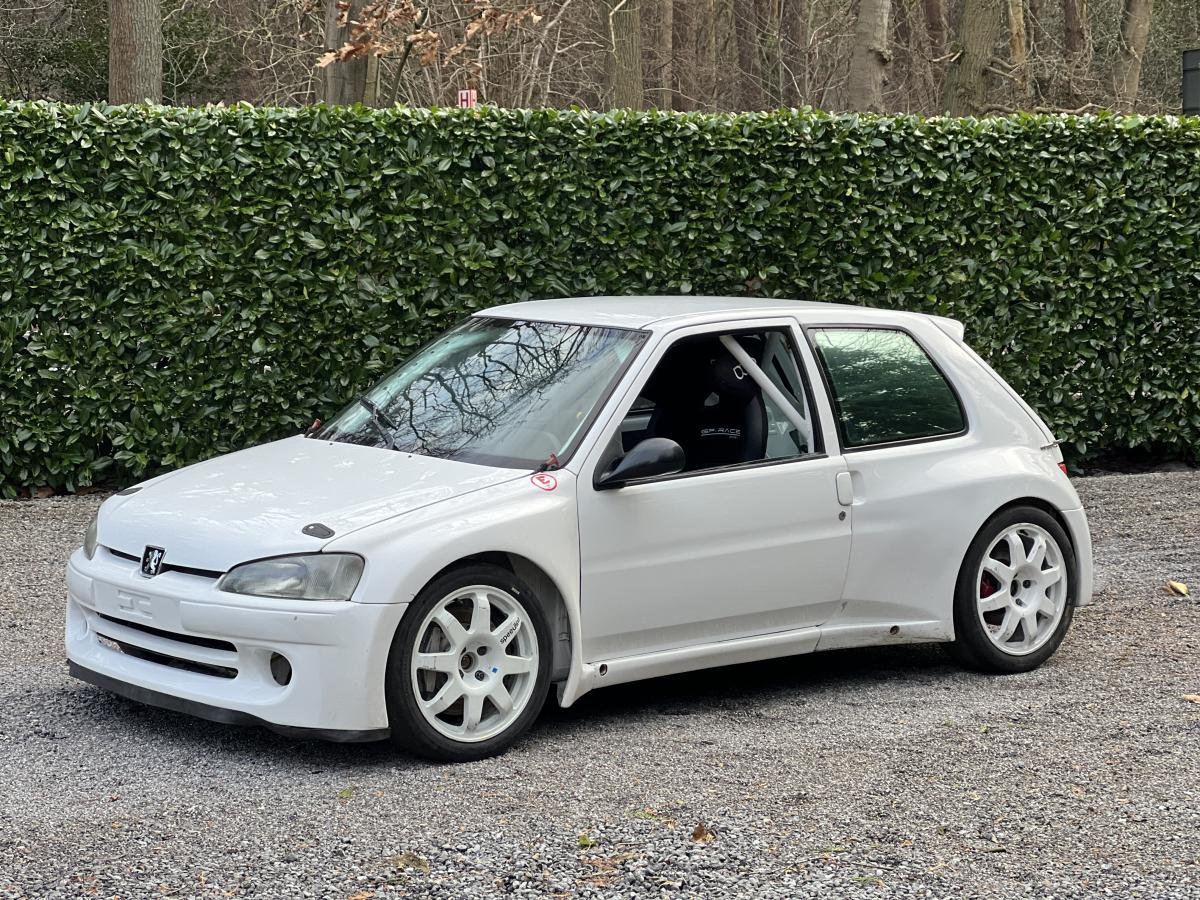 1996-peugeot-106-maxi-rally