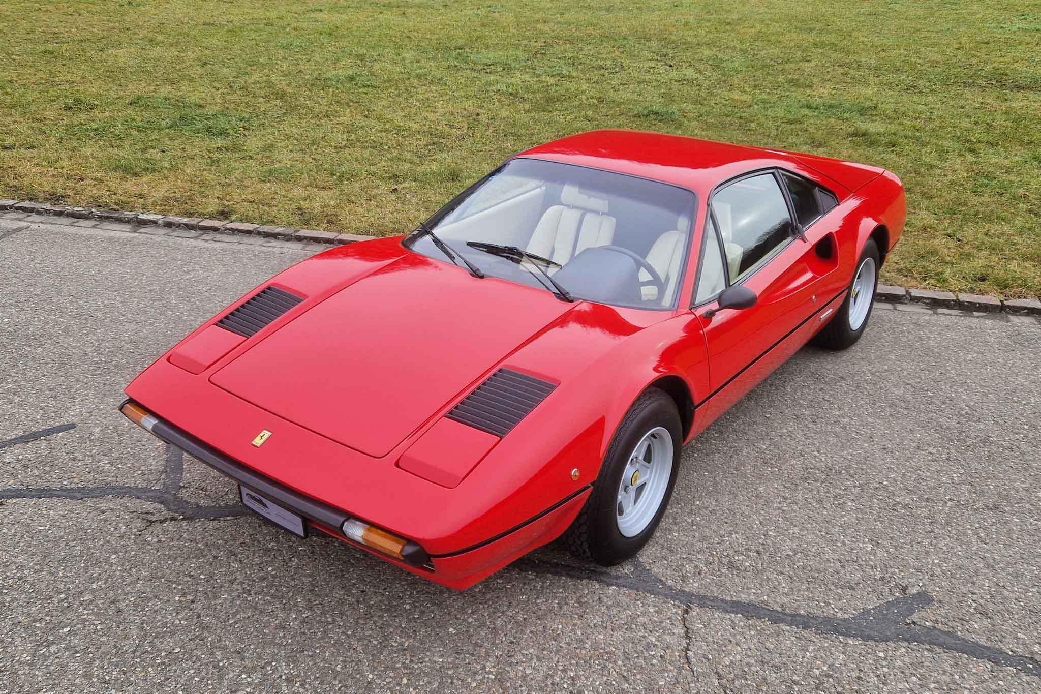 1982-ferrari-308-gtb