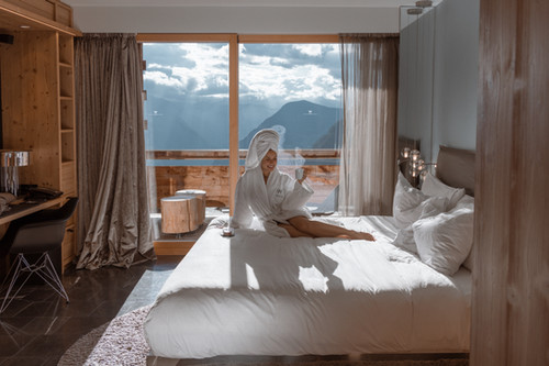 One night in a Spectacular room including dinner | W Verbier