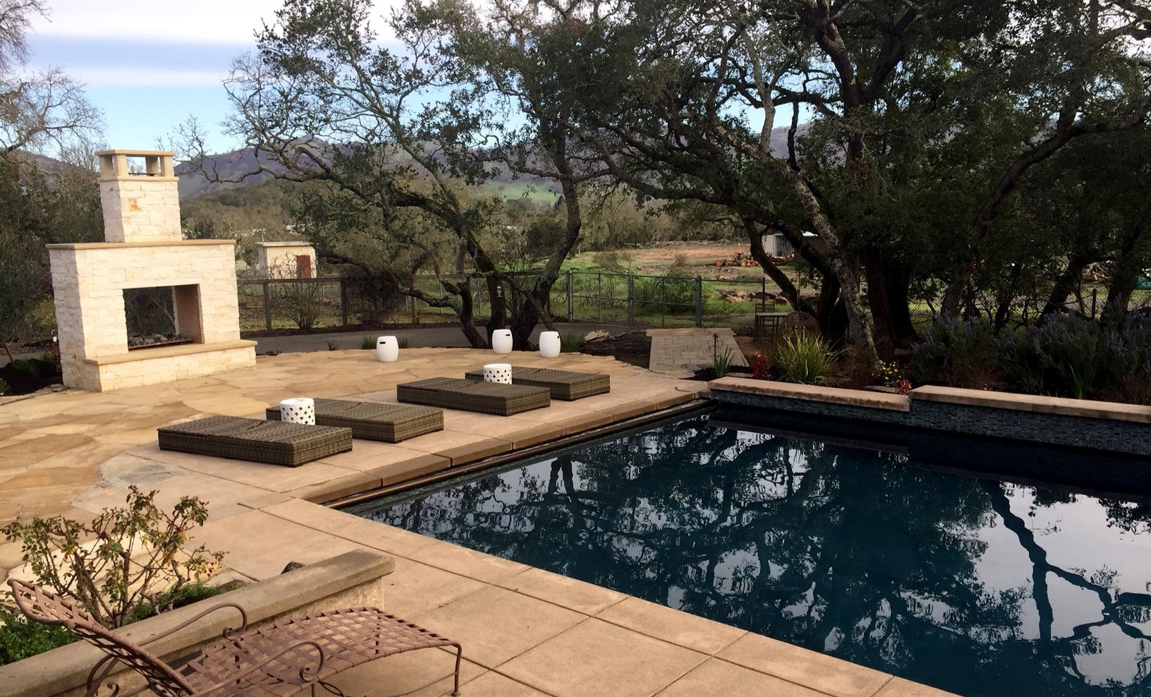 Time to Transform Your Outdoor Space? | Red Rock Pools | Call Now!