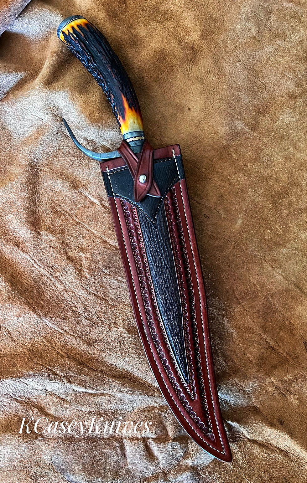 KNIVES | Kevin Casey