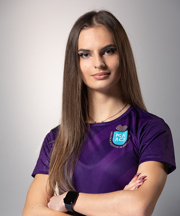 Hvězdy mezi námi: Nikdy není pozdě začít! Karolína Maňasová