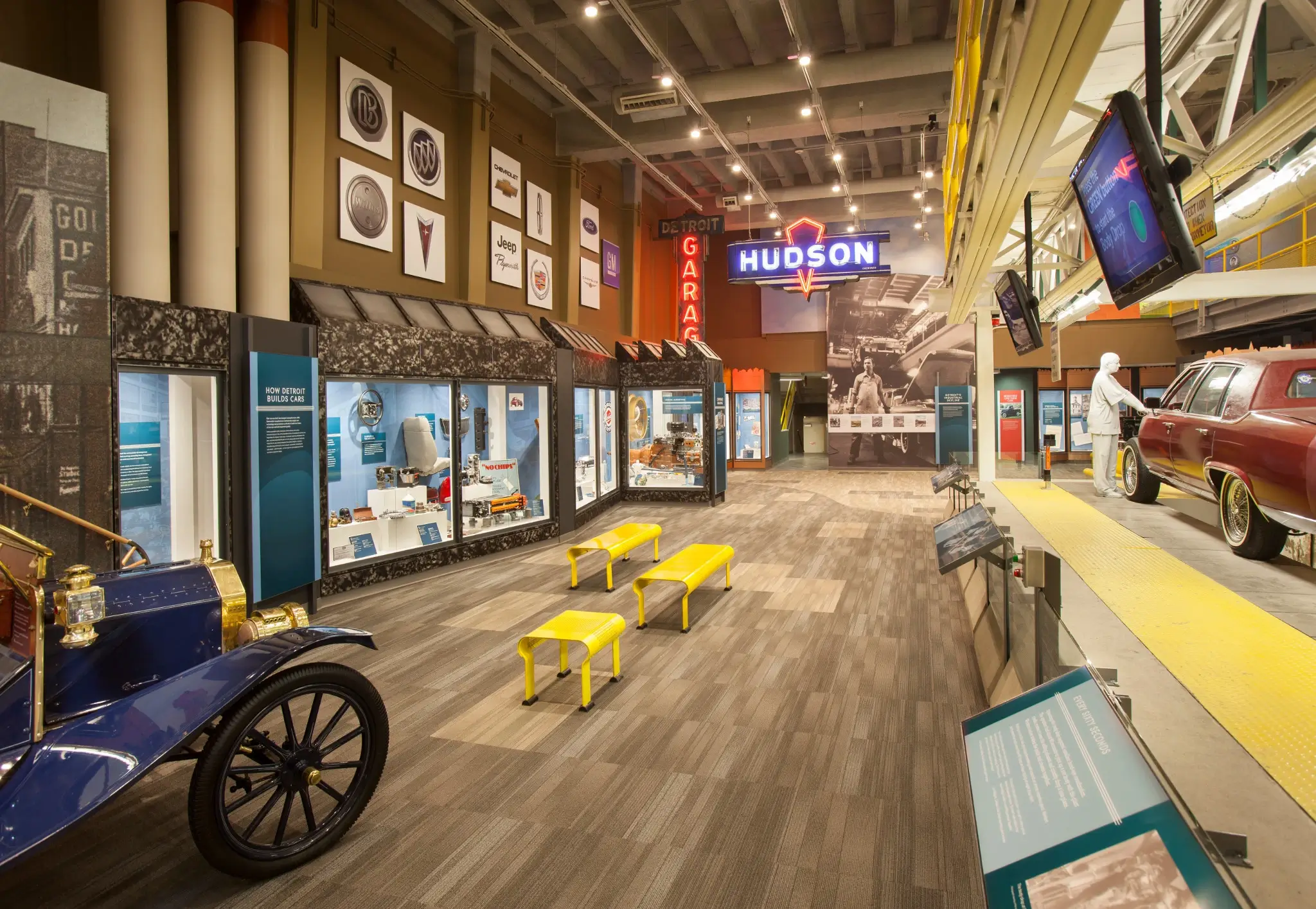 Exhibits & Displays | Morley