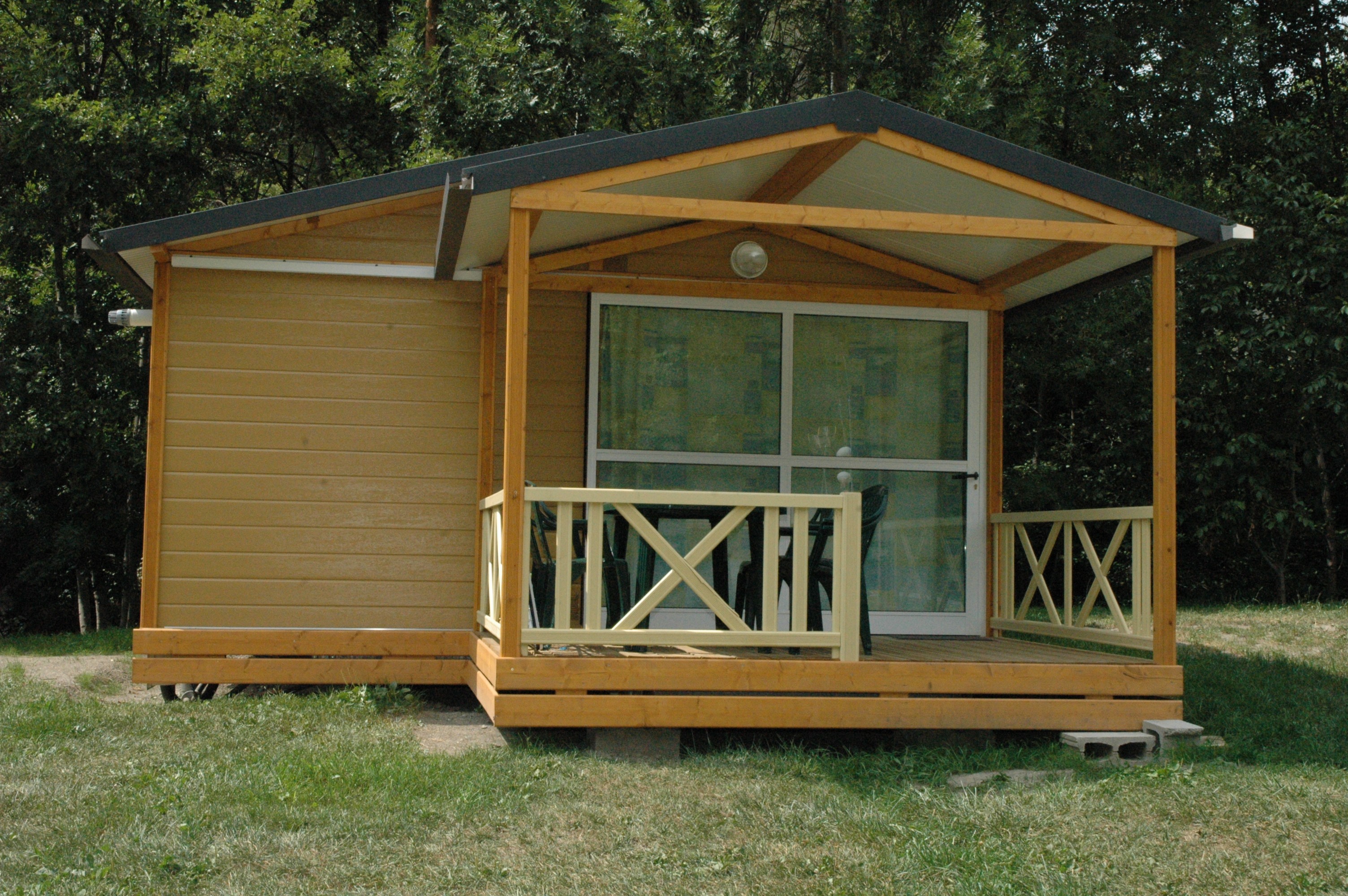 BUNGALOWS.CAST | fronterapark