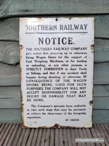 Genuine 1925 Southern Railway NOTICE WATERLOO Enamel Sign 18" x 12 ...
