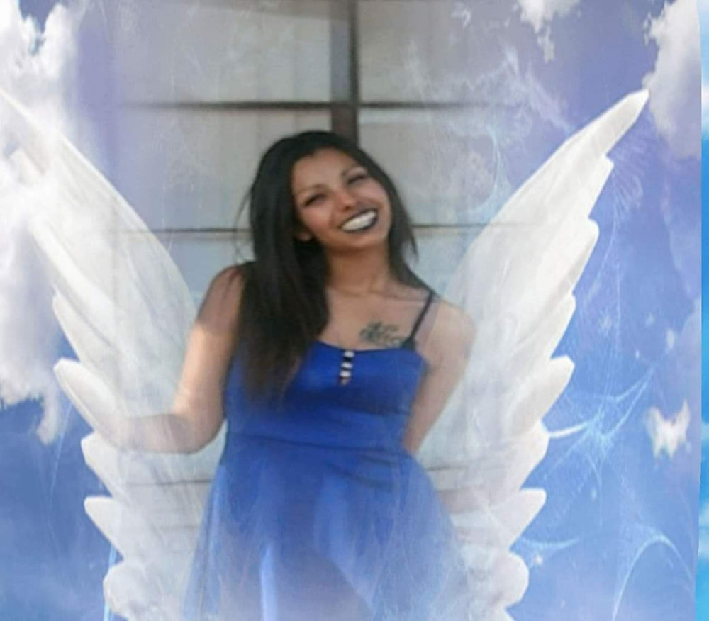 Victoria Crystal Alsidez