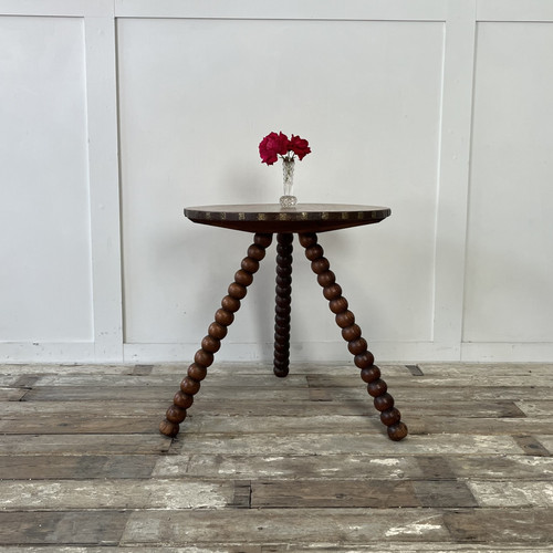 Victorian Oak Gypsy Bobbin Leg Table | The Old Yard | Oswestry