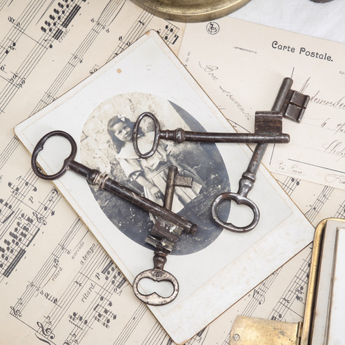 Set of Four Keys | myfrenchfinds
