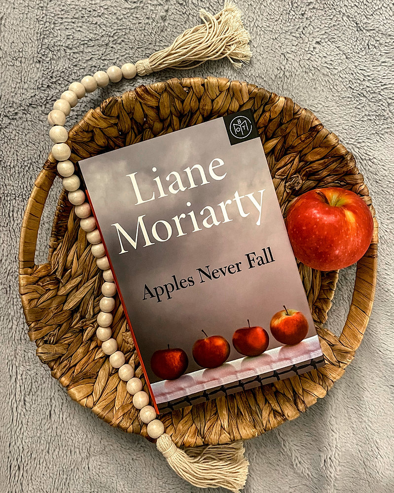 Book Review: Apples Never Fall by Liane Moriarty