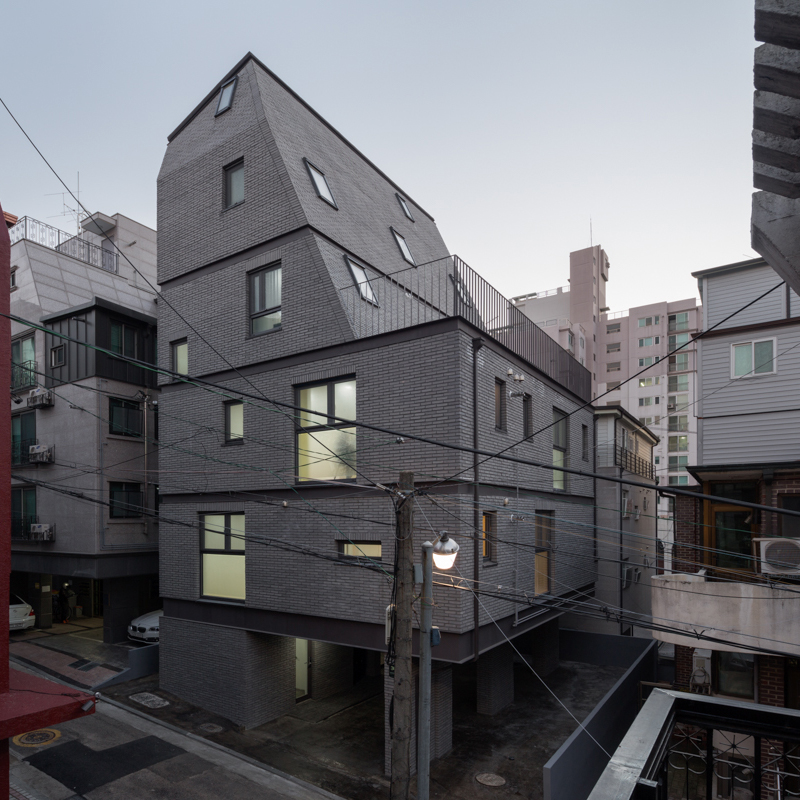 BB - housing