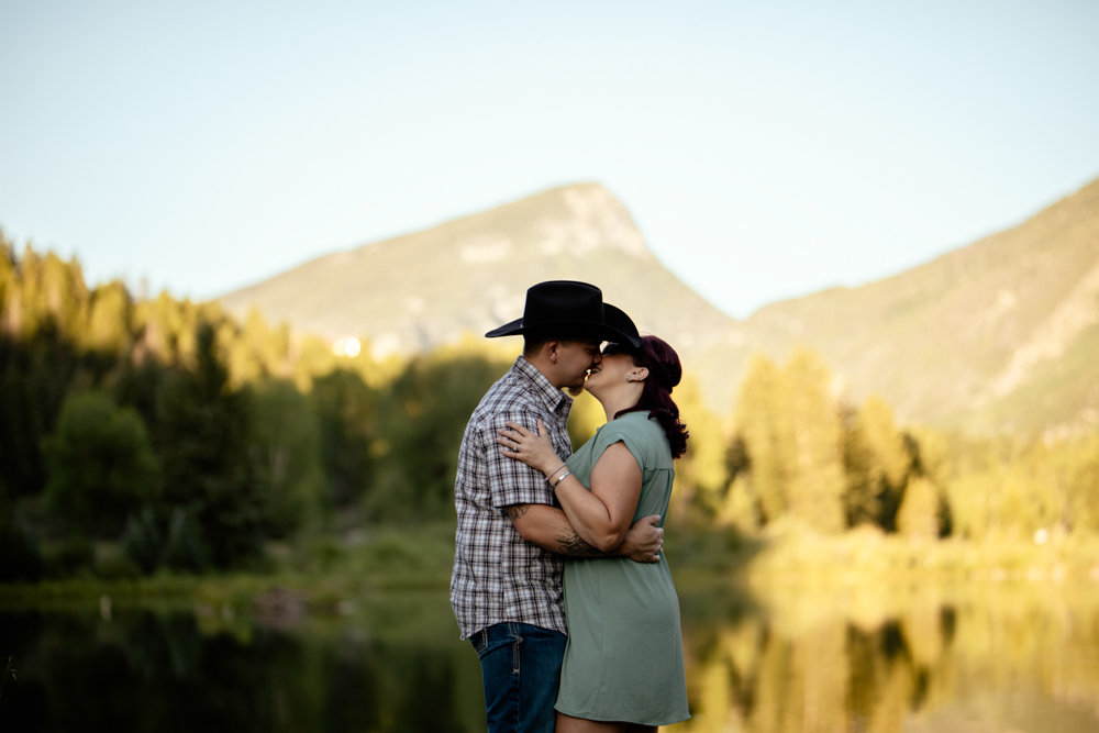 Grand Junction Engagement Photoshoot