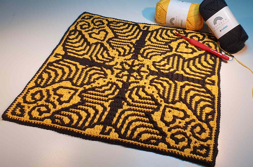 Butterfly Square Pillow | AdO crochet