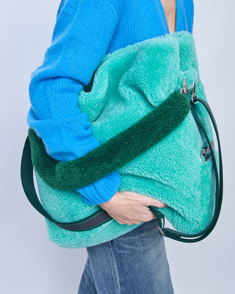 Gabriele Frantzen - Discover Iconic accessories and bags