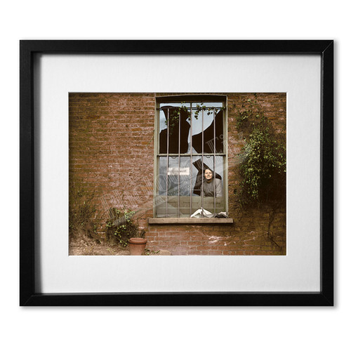 Suffragette in Holloway Prison | PhotograFix